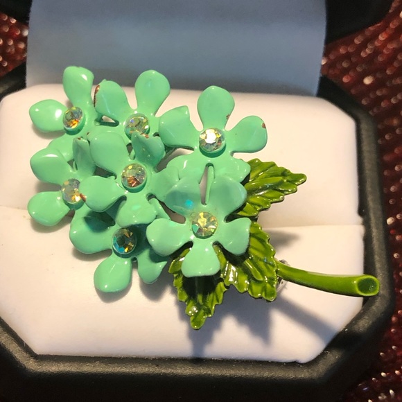 Vintage | Jewelry | Vintage Petite Turquoise Enamel Flower Brooch Pin ...